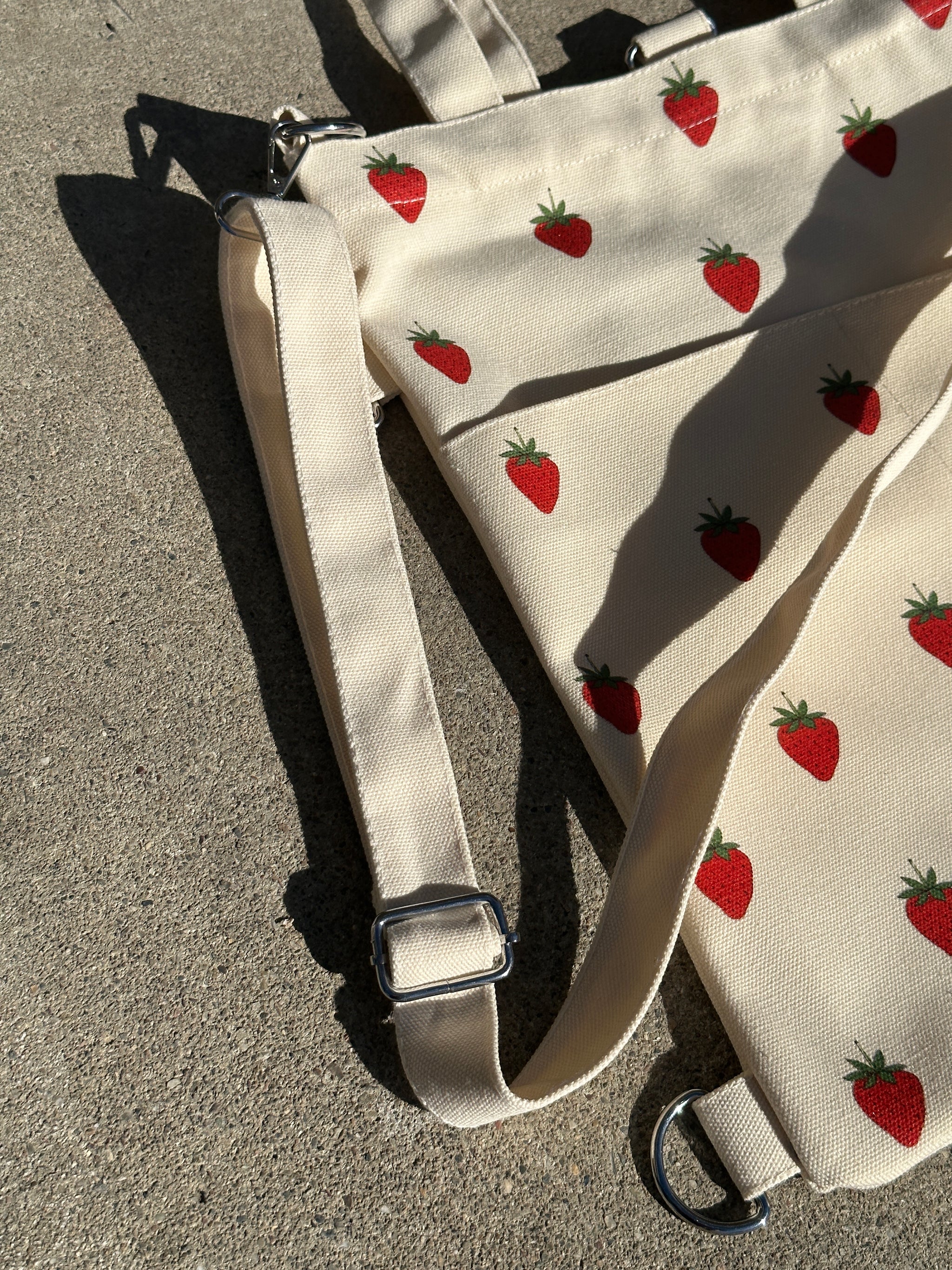 Berry Strawberry Tote Bag – Loveejai