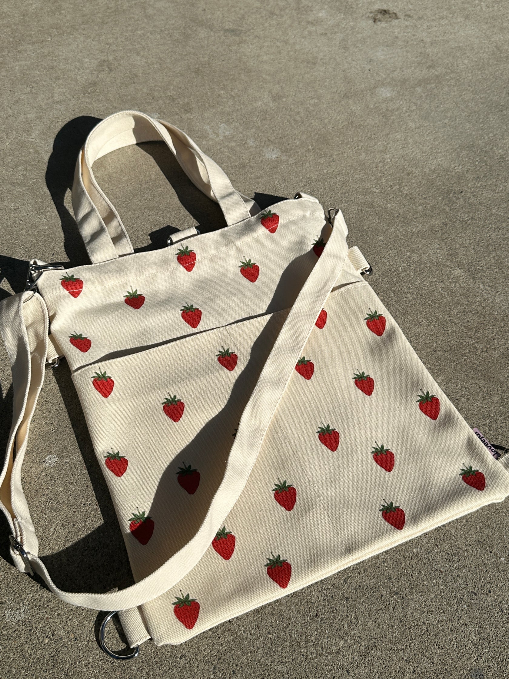 Berry Strawberry Tote Bag – Loveejai